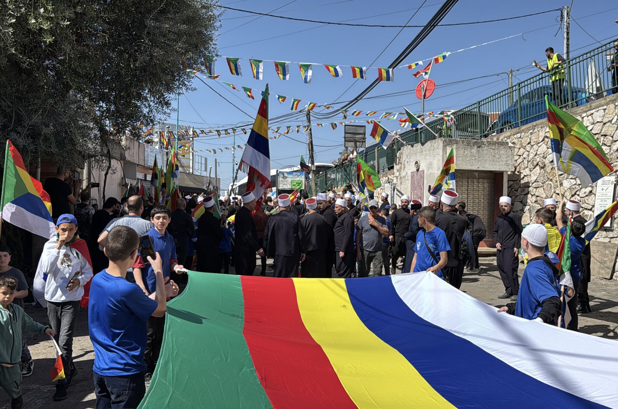 ‘Historic, Festive Day’: Elated Crowds of Israeli Druze Welcome Syrian ...