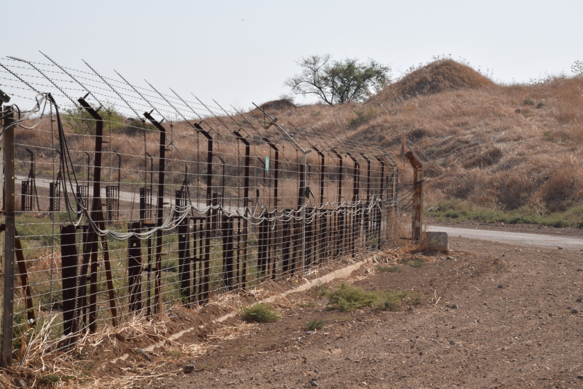 Israel to Build Security Barrier Along Border With Jordan